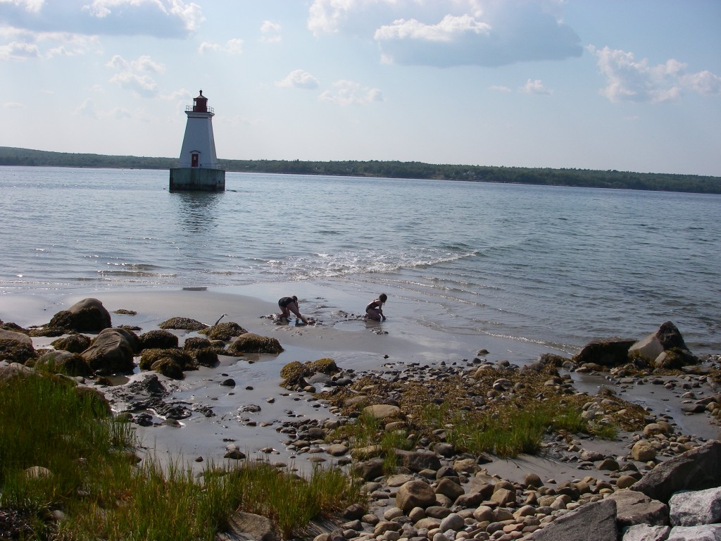 79. Sandy Point Lighthouse | Southwest Paddlers – Nova Scotia